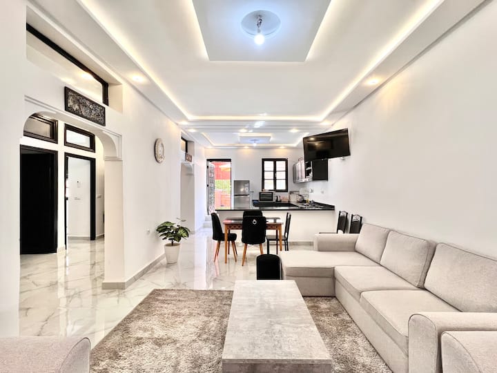 شقة عصرية بتراس واسع  ومشمس في وسط مراكش - Marrakech