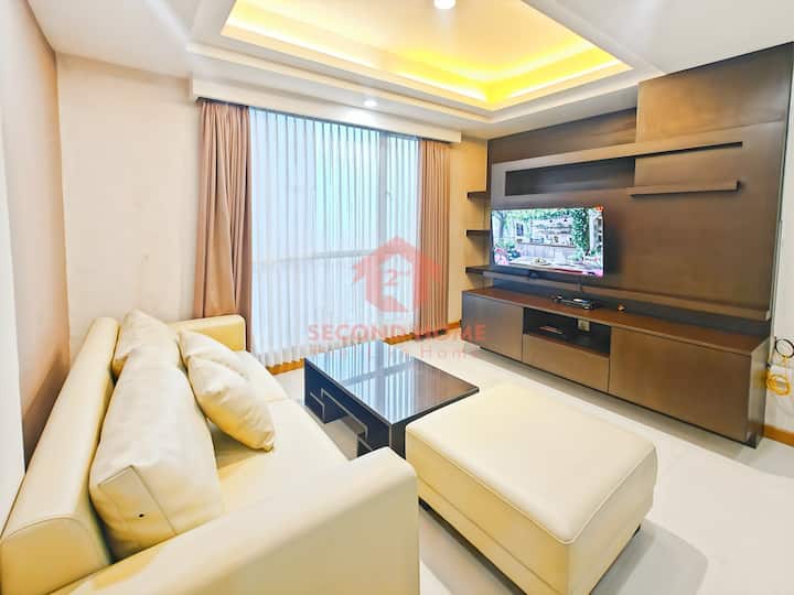 Luxury 3br Casa Grande Apt W/ Wi-fi, Pool, Gym - Cawang