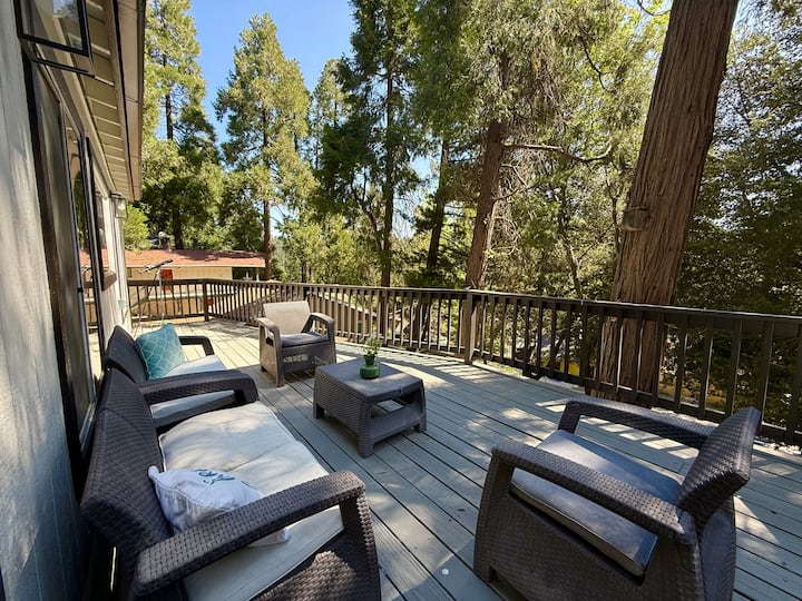 Fire Pit+ Bbq+ Games+ Near Lake! - Lake Gregory Regional Park, CA