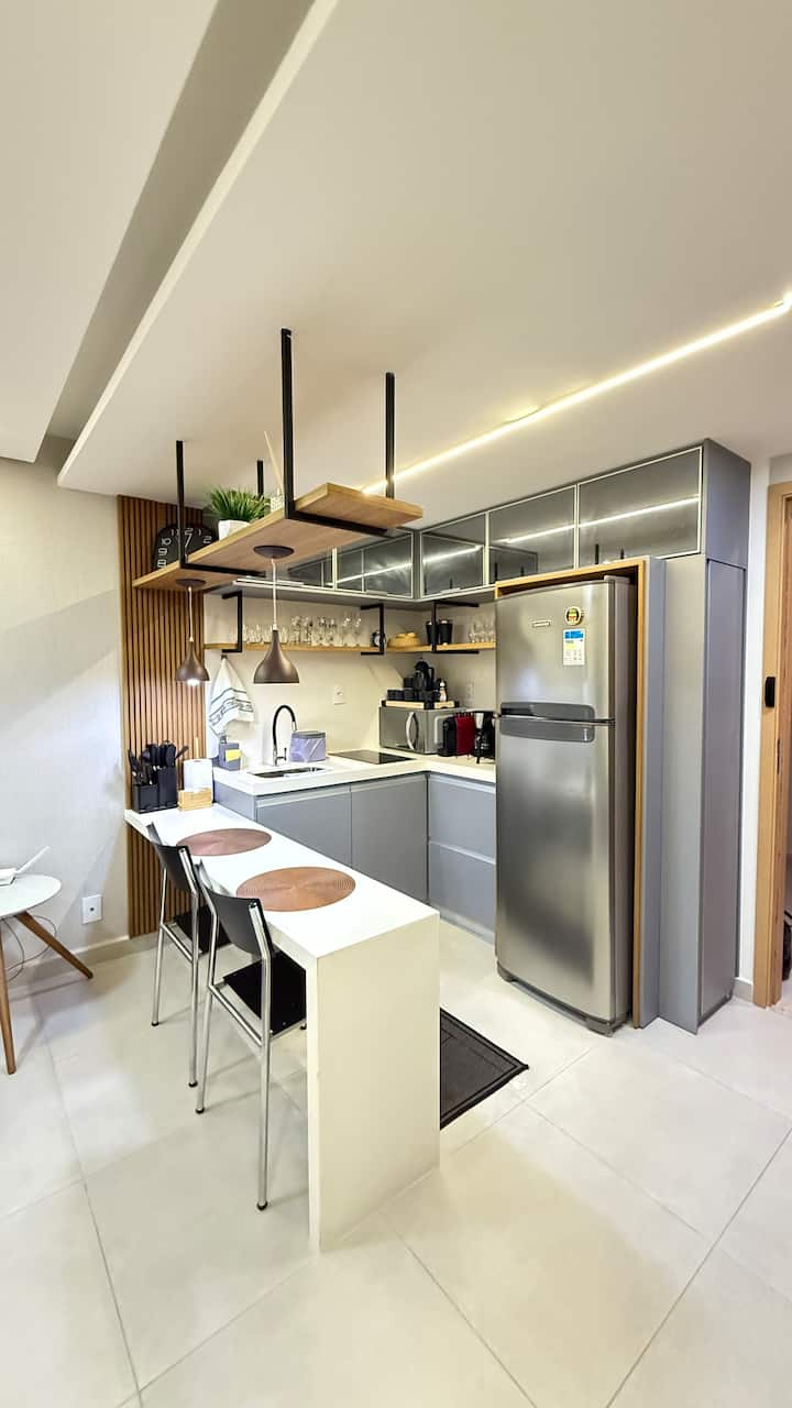 Luxuoso Loft No Centro Com Ar E Garagem. - Juiz de Fora