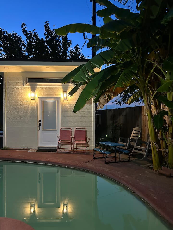 Tiny Home Oasis In The City! - Houston, TX