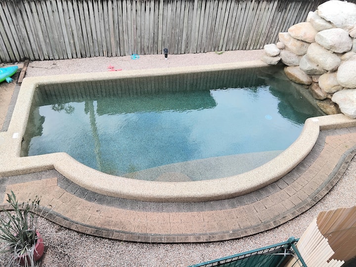 Cairns City Apartment - ケアンズ