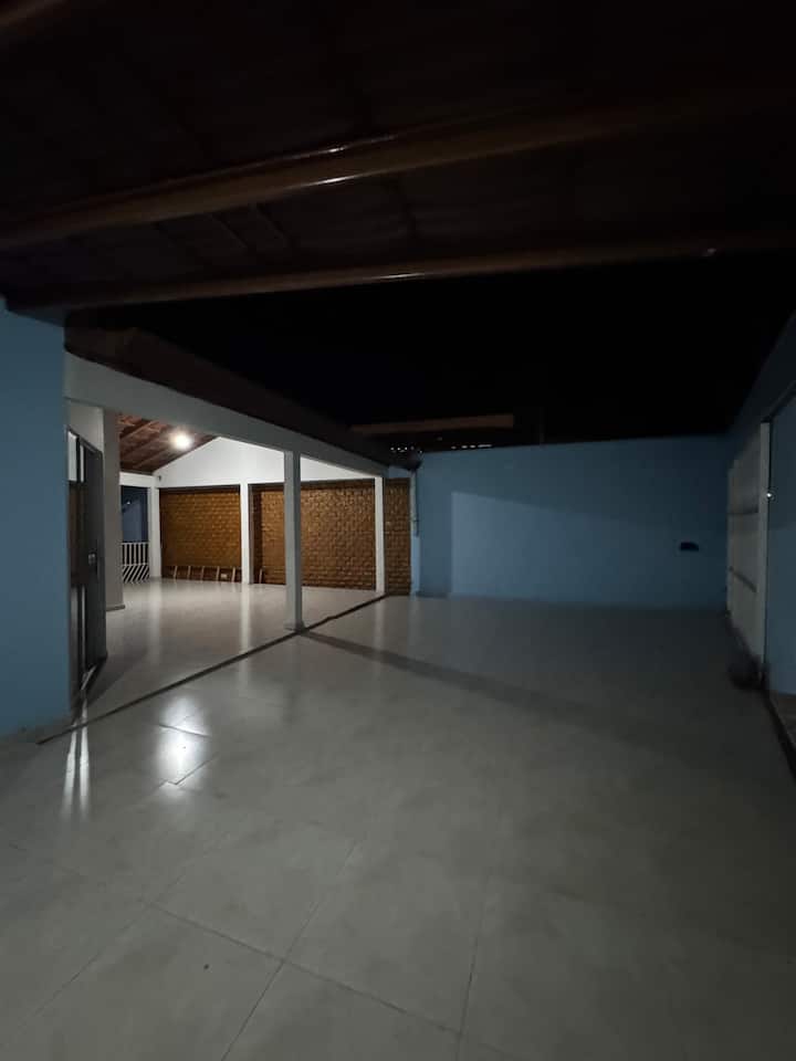 Casa Azul Com Piscina - Balsas