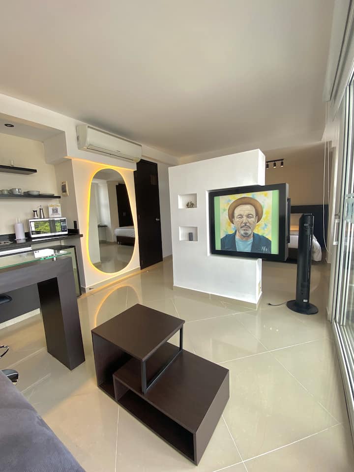 Piaro Apartaestudio 63 - Cali