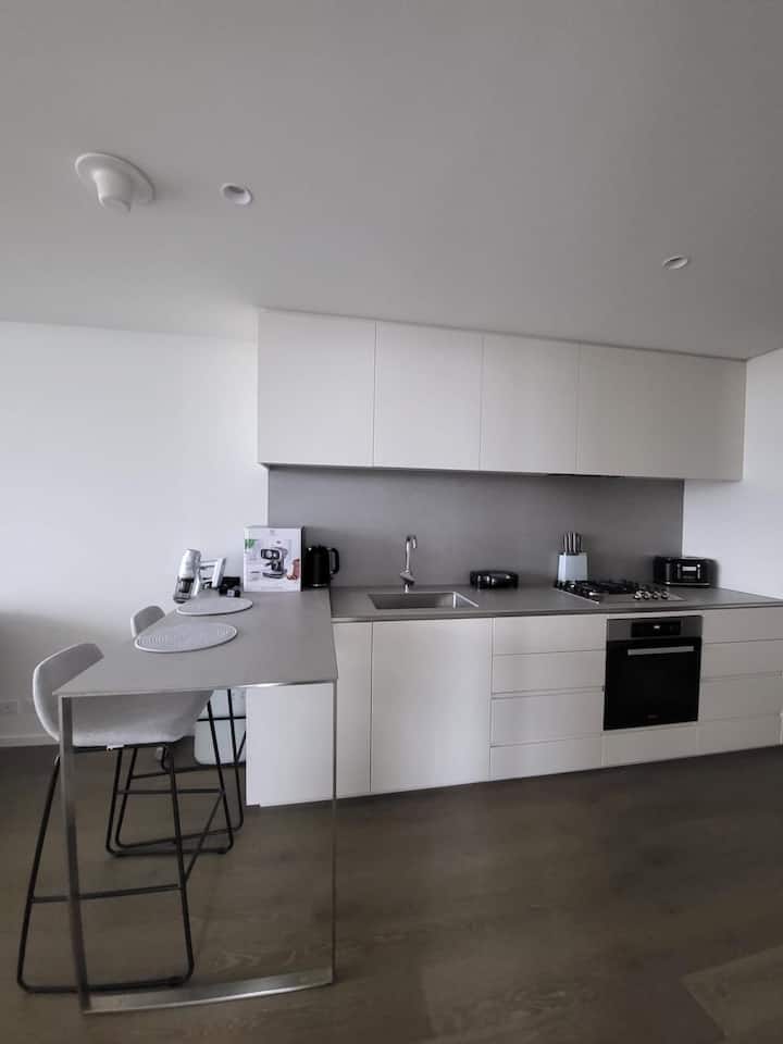Scenic View Apartment - Melbourne