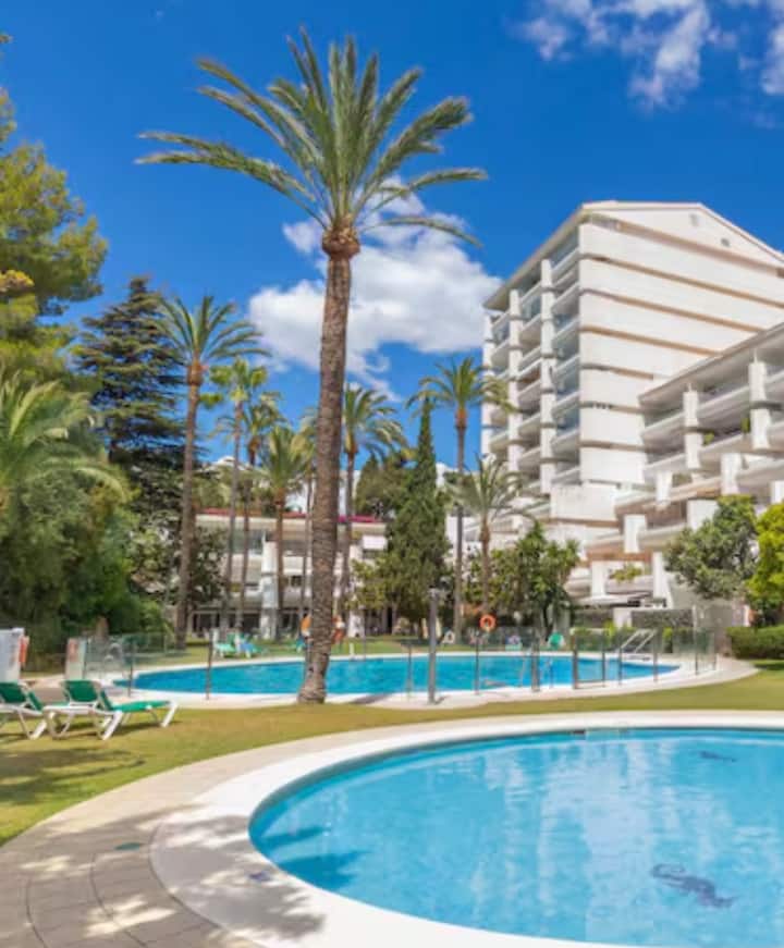 Marbella Luxury 2bed Beach Apartment - Golden Mile - Marbella