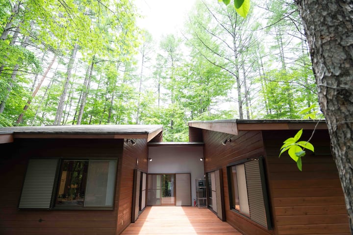 森のプライベートヴィラ/涼しい高原ステイ/Bbq/最大9名/133㎡/八千穂高原自然園 - 佐久市