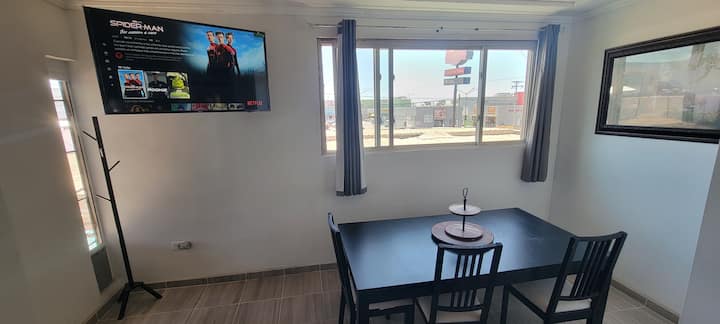 Entre 7 Mercados Y Swap Meet, A 8min Costco/playa - Ensenada