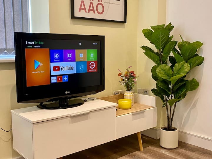 Stylish Coastal Studio | L22 - Formby