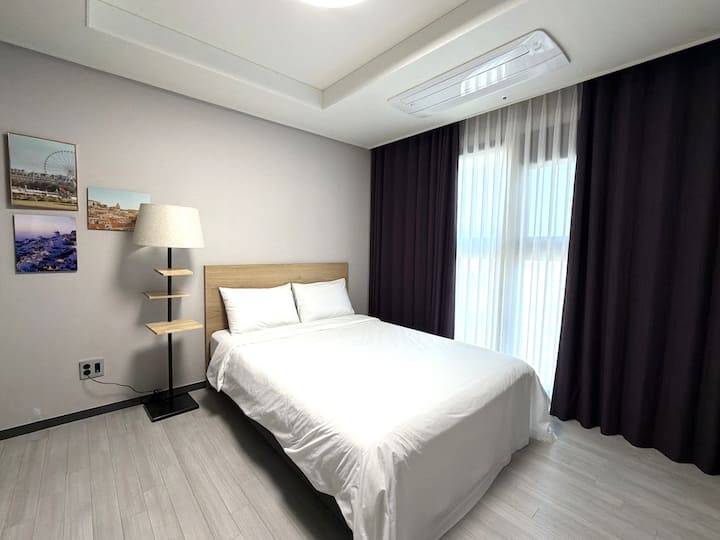 C1 (퀸+퀸) 소유 오시리아 패밀리 투룸 #가족여행 #출장여행 - Busan