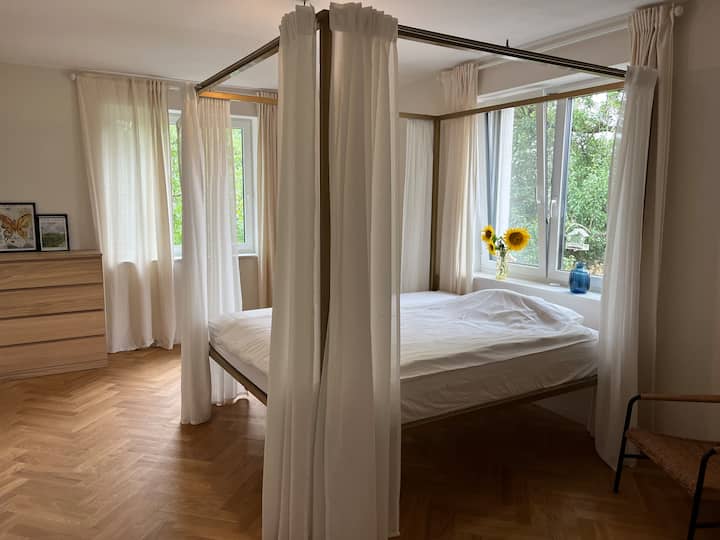 Athena - Zlaté Moravce