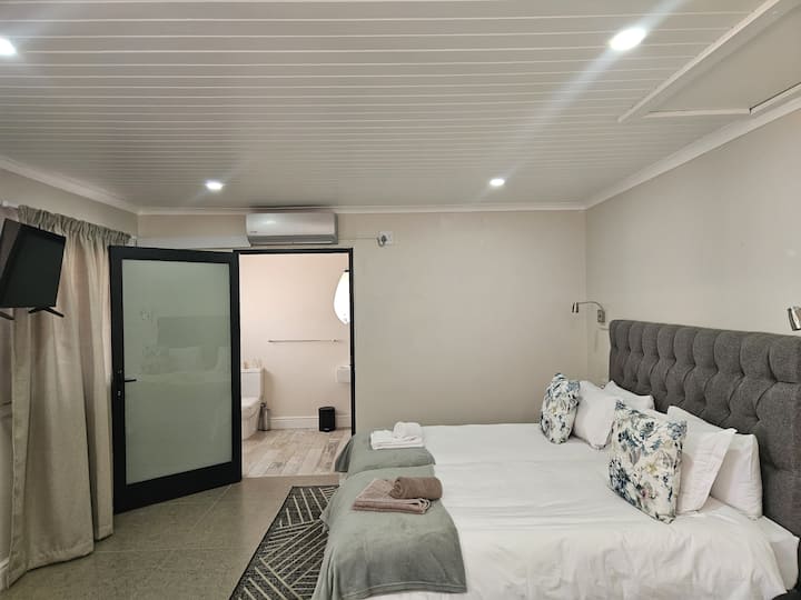 Cederberg Accommodation - Dahlia - Clanwilliam