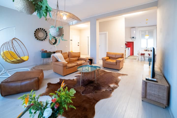 Henry's House Luxury Urban Apartament - Parma