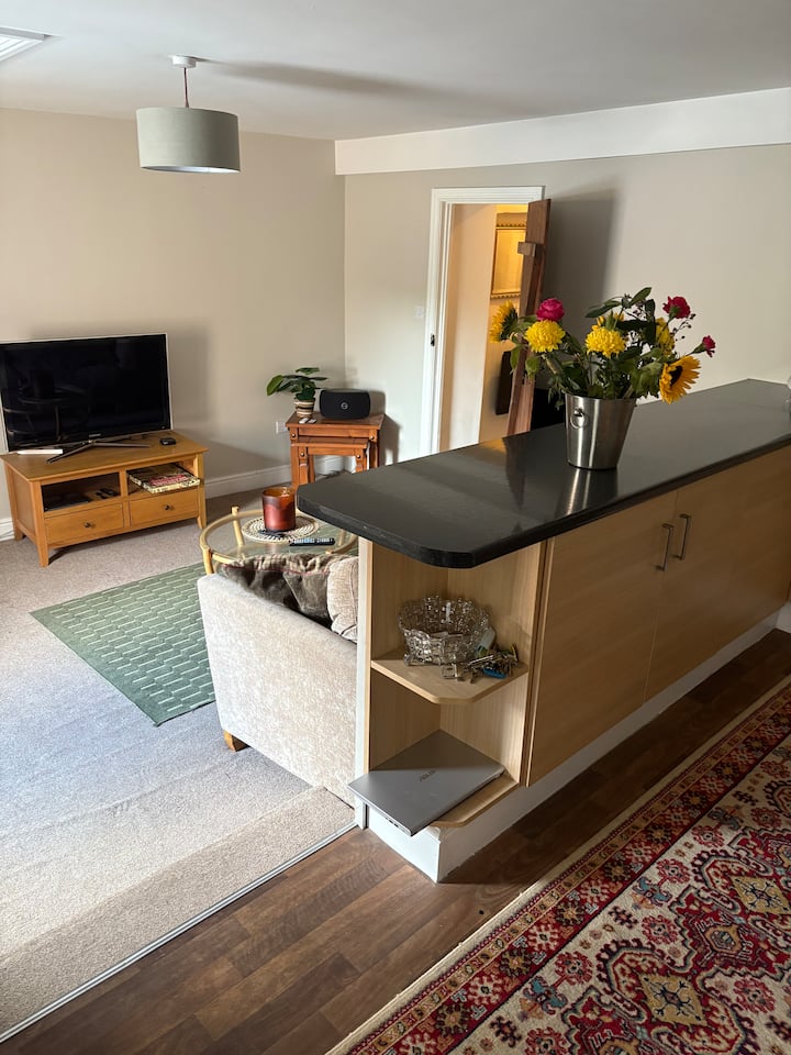 Two Storey Georgian Apartment - Belper