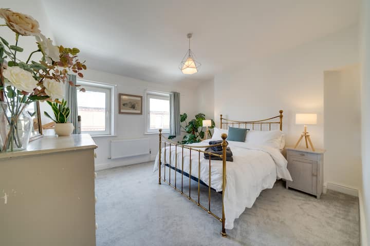 Cosy Stamford Flat – Walk To Burghley & More - Stamford