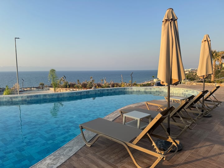 Seafront 1+1 Luxury Apartment - Girne
