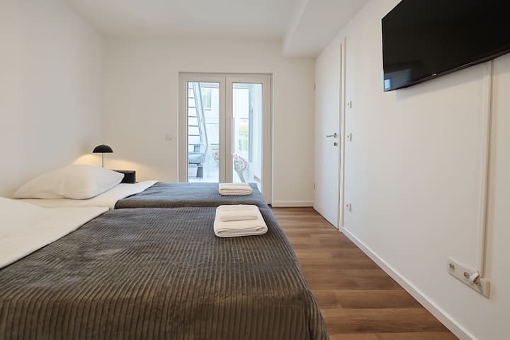Düsseldorf Altstadt 2 Rooms Apartment - Düsseldorf