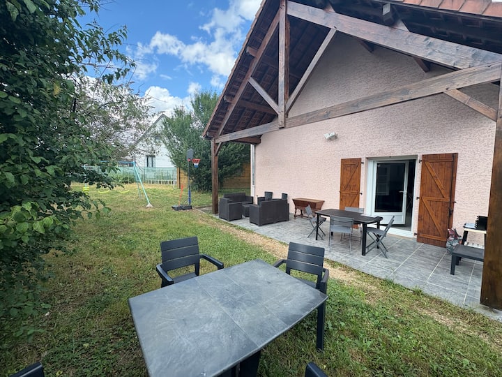 Logement Xxl 5 Chambres & Jardin Loisirs - Chalon-sur-Saône