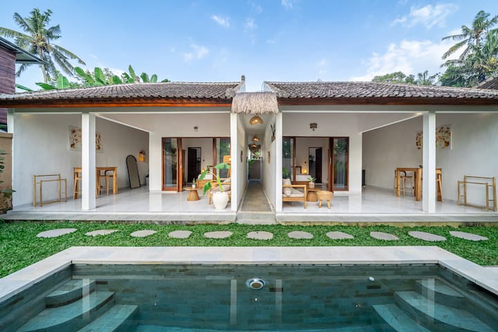 Serenity Ubud 2 Br Villa Near Jungle Fish - Ubud