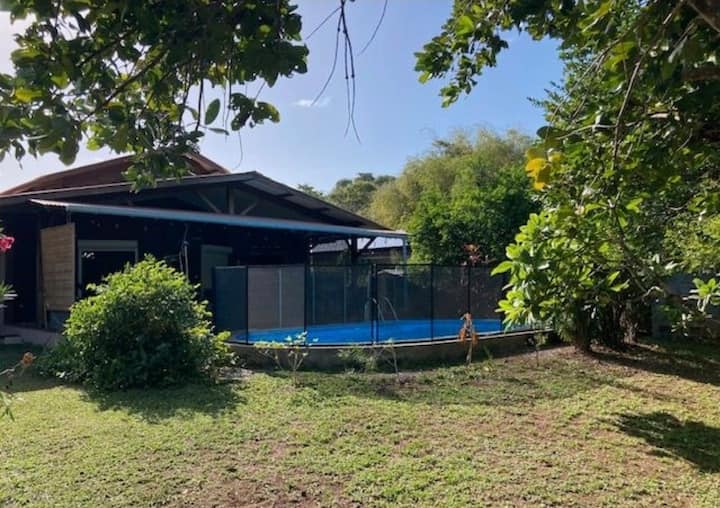 Jolie Villa Piscine - French Guiana
