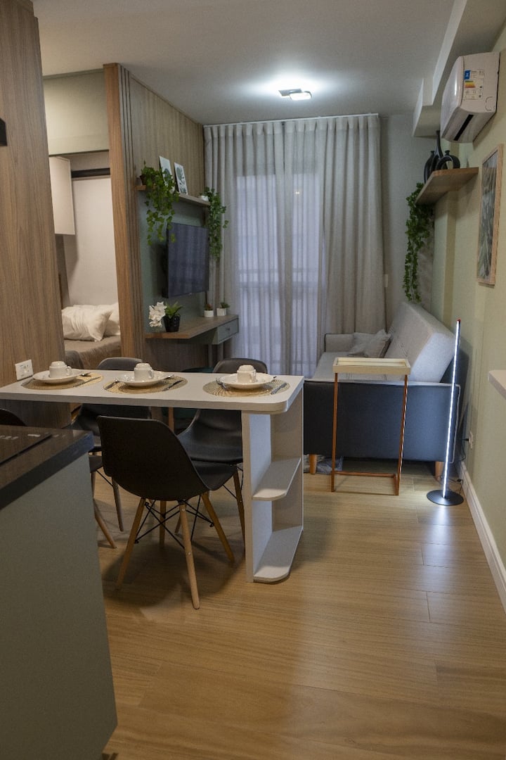 Apto 2q Moderno Estrutura Completa Com Piscina - Curitiba