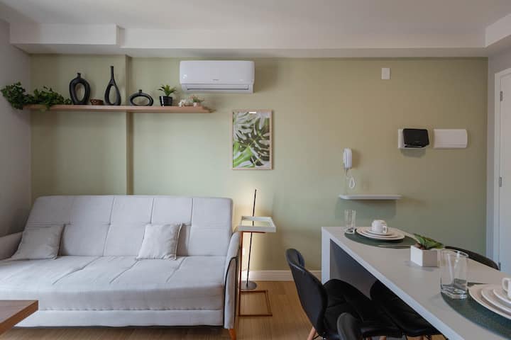 Apto 2q Moderno Estrutura Completa Com Piscina - Curitiba