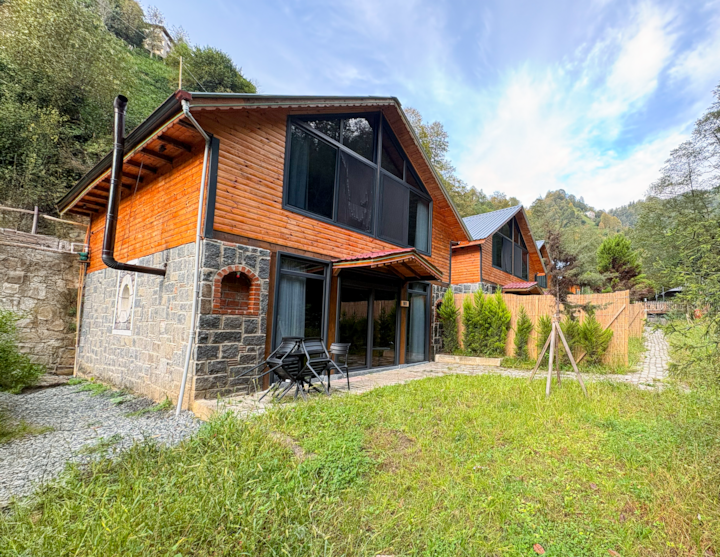 Bungalow With Mountain View, Fireplace And Jacuzzi - Çamlıhemşin
