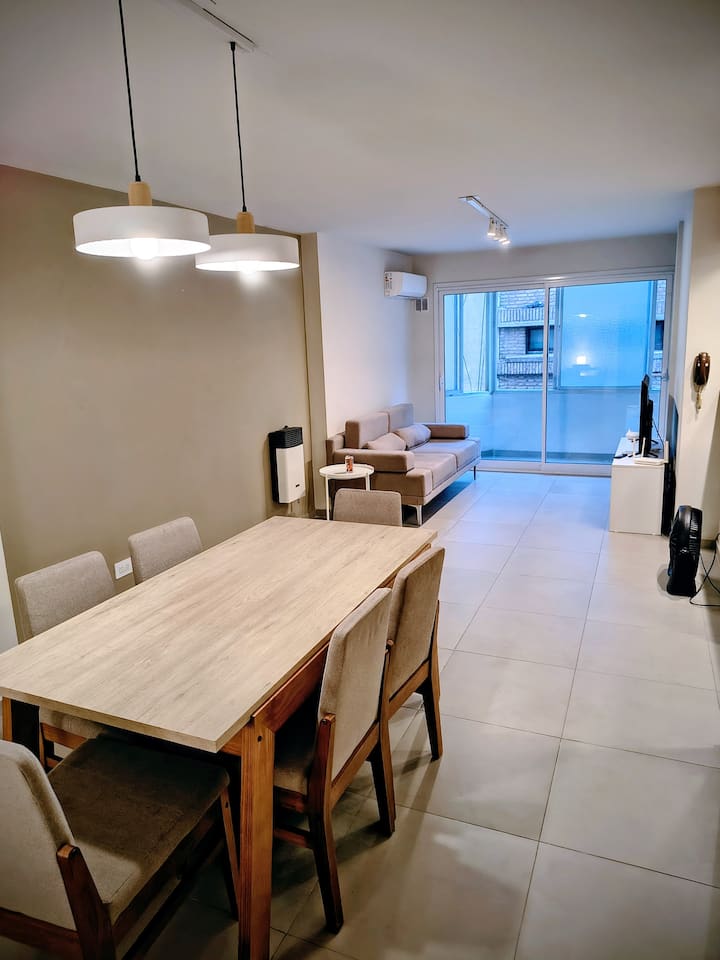 Hermoso Y Familiar En El Corazón De Córdoba - Córdoba, Argentina