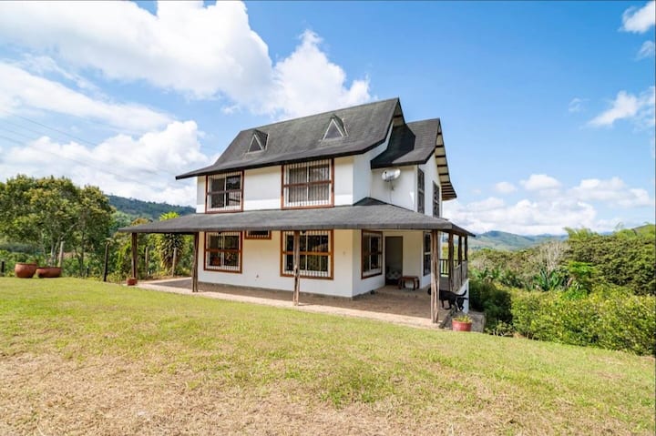Casa Campestre La María - La Cumbre