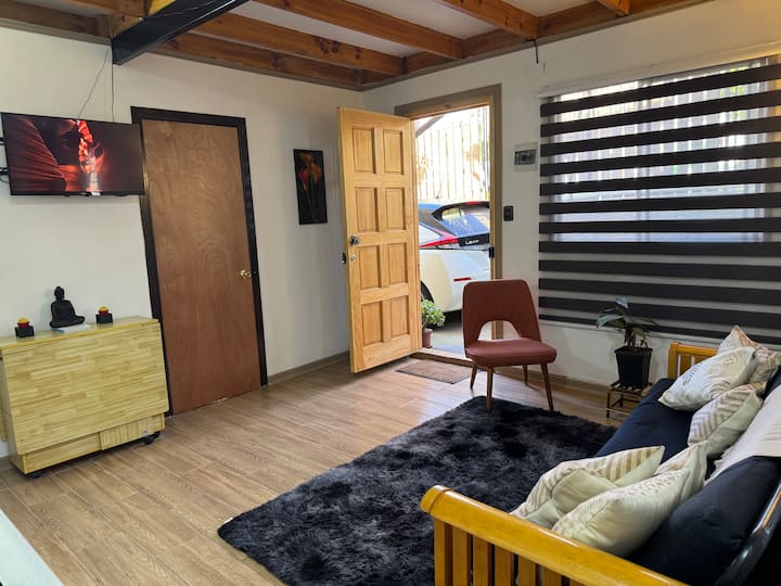 Casa Cómoda En Reñaca Con Estacionamiento Seguro - Concón