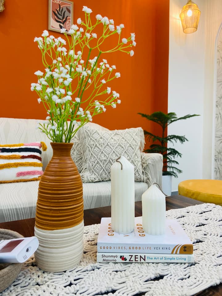 The Cozy Muse By Sumaya Stays - Modern Boho 1bhk - Zirakpur