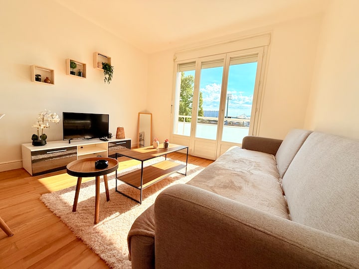 Appartement Rénové 3 Chambres | Parking & Balcon - Besançon