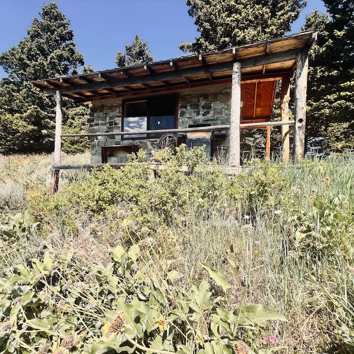 Stone Mountain Cottage - Livingston, MT