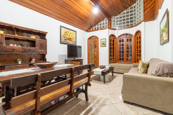 Casa Cond. Parque Aquático - Socorro