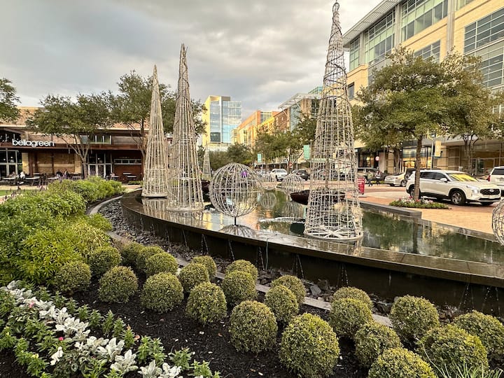 Two Bedroom Upscale Apartment. - Memorial - Houston