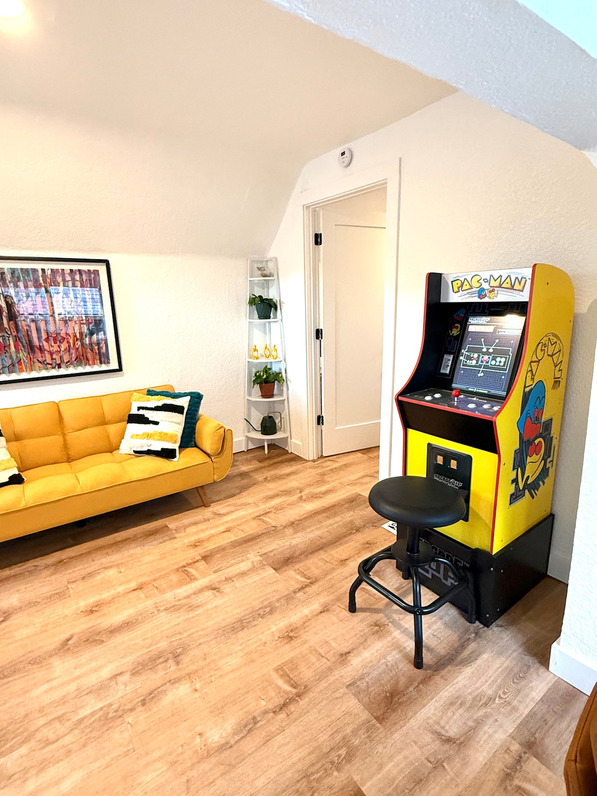 Denver Native 's RiNo Hideout • Moderno • Jacuzzi - Casas en renta en ...