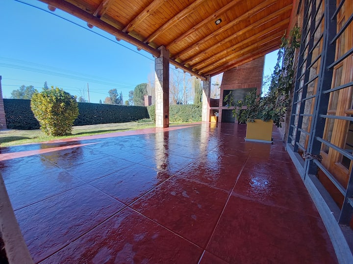 Casa Moderna San Rafael - San Rafael, Argentina