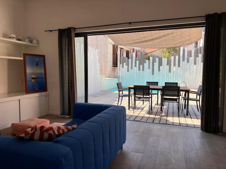 Maison Piscine Vallon Des Auffes à 300m Du Port - Plages de Marseille Prado