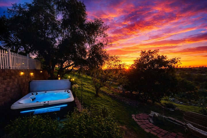 The Nest At Loma Vista-cozy Farm Stay Near Coast - San Marcos, CA