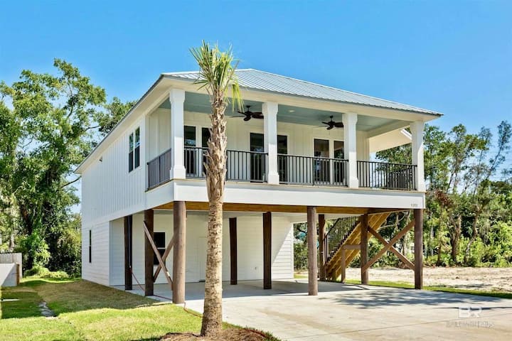 Long Term Beach Home - Orange Beach, AL