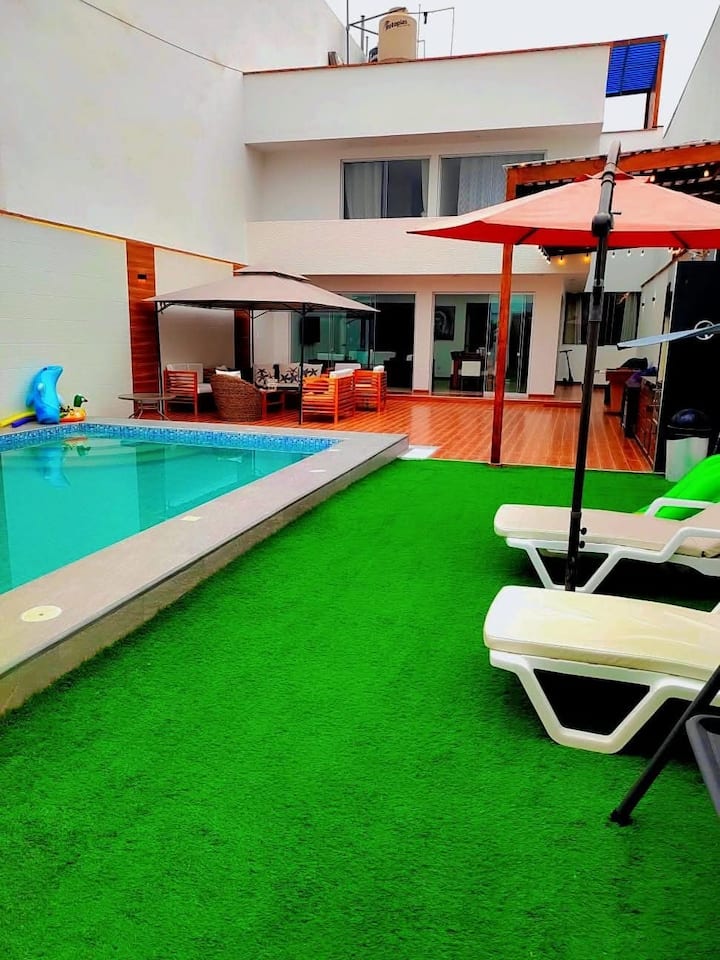 Casa De Playa En El Silencio - Perú