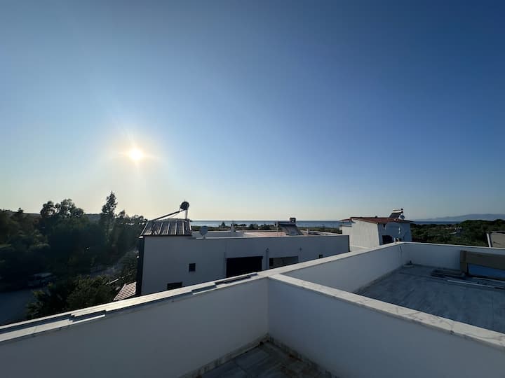 Denize Yakın Taş Ev-bademli D2 - Dikili