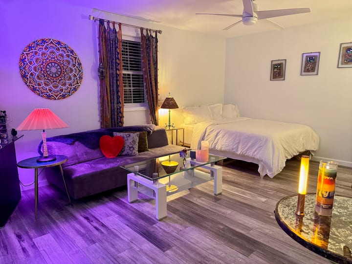 Charming Boho Flat - Sandy Springs, GA