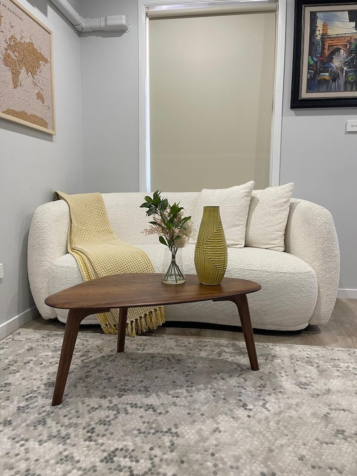 Modern 2-bedroom Attached Granny Flat - Blacktown