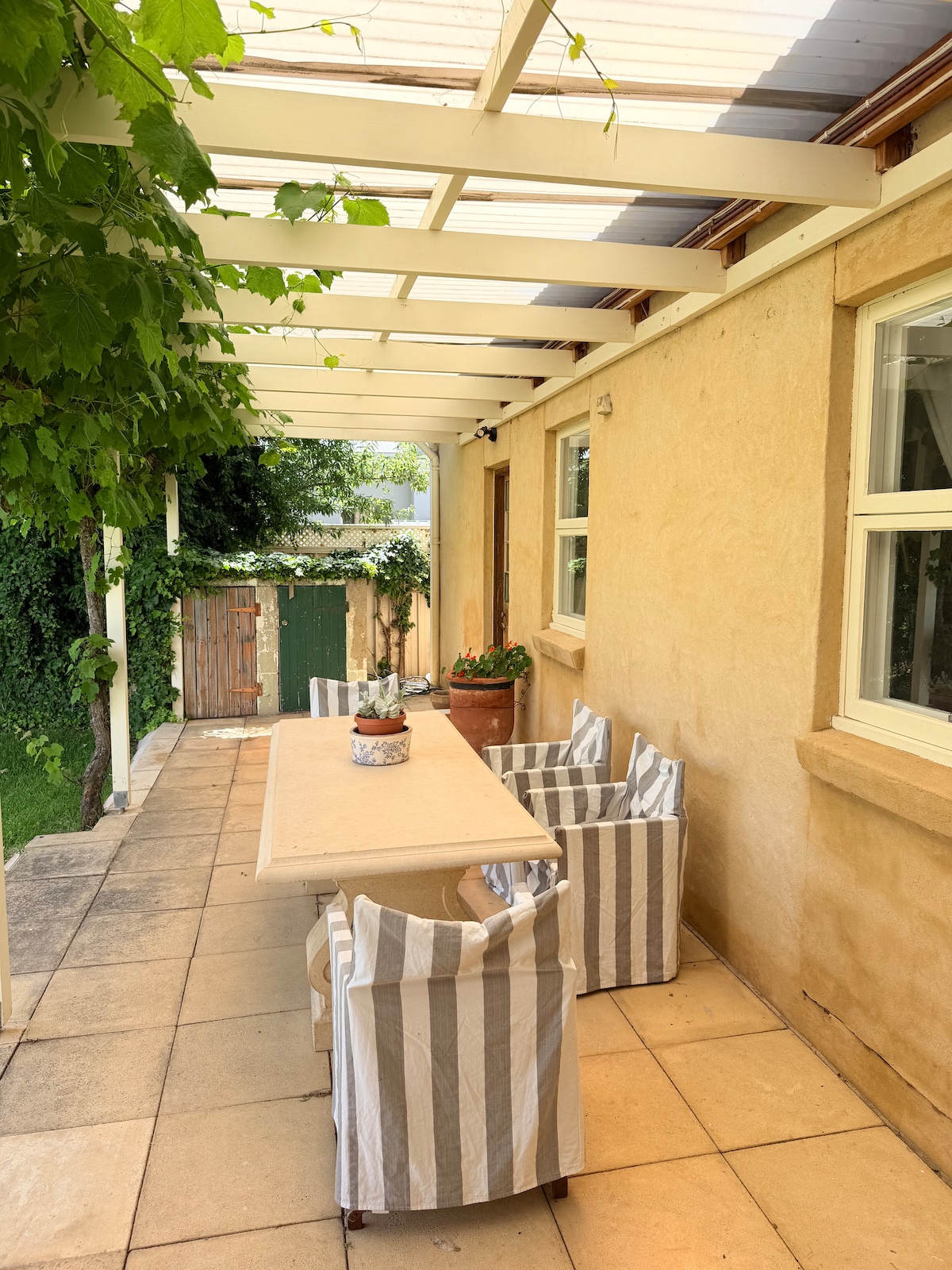 Hays Street Cottage - Houses for Rent in Goolwa, South Australia ...