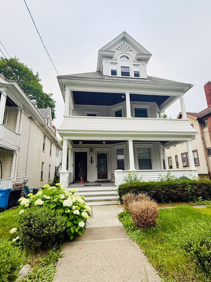 Safe, Cozy Stay In Albany Ny - Albany, NY