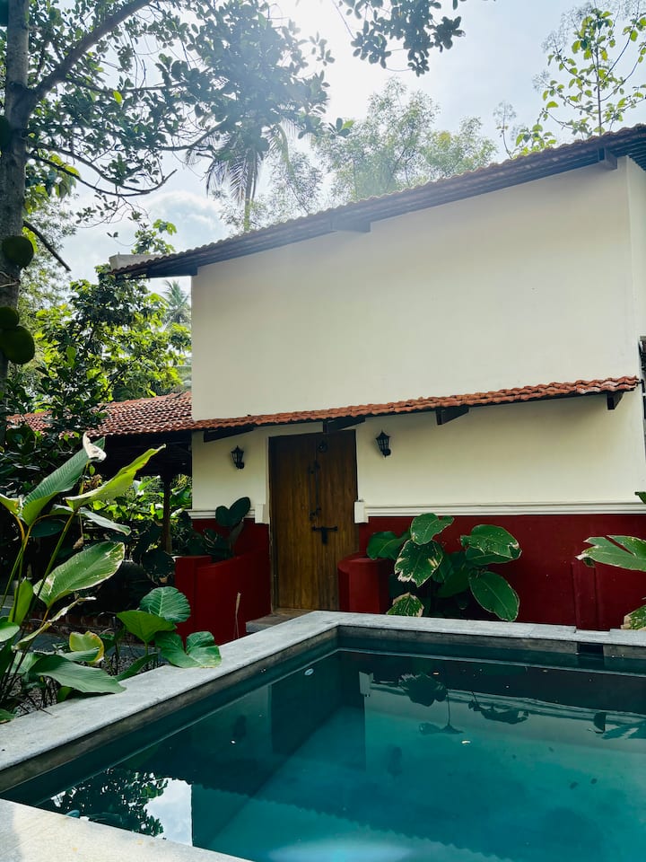 Studio Cottage Tucked In A Farm - Maddur