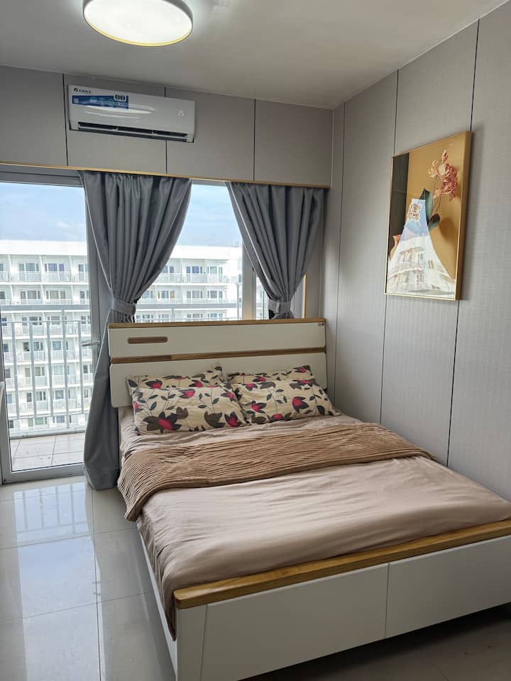 Shell Residence Near Moa - Pasay