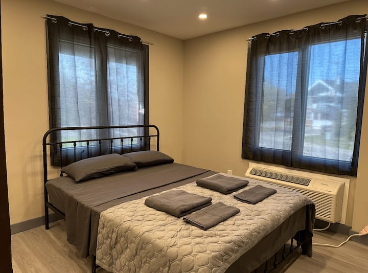 Modern Apartment In Georgina #2 - Georgina