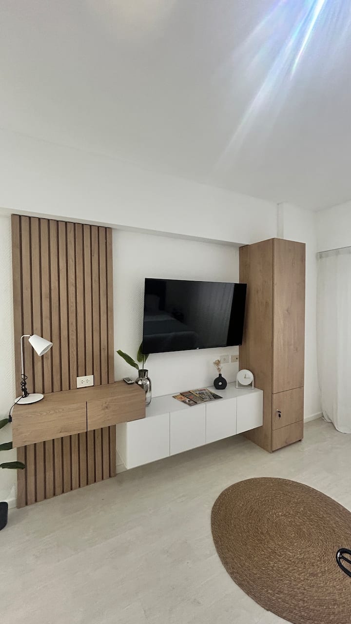 Cerca De Todo Florida Teatros Obelisco - Argentina